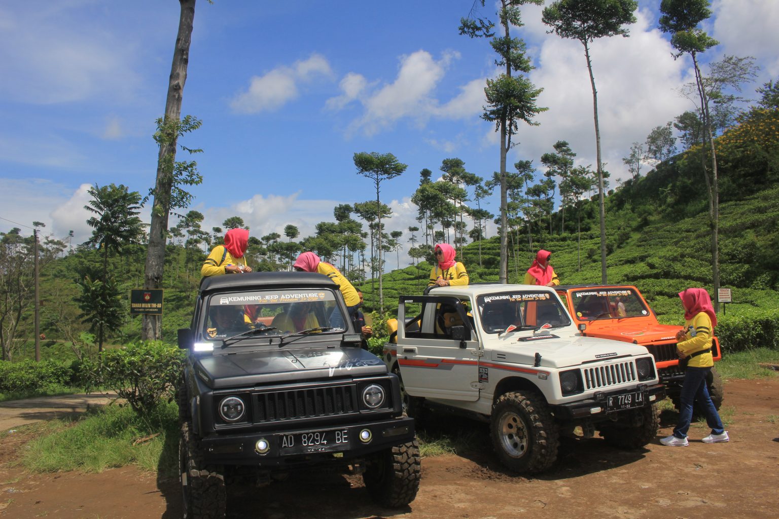 paket outbound kemuning - paket jeep kemuning - 085728328276